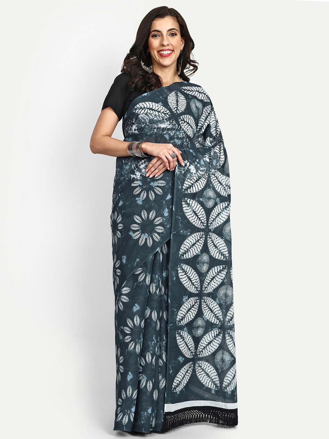Buy BUTA BUTI Batik Printed Pure Cotton Saree - Sarees for Women ...