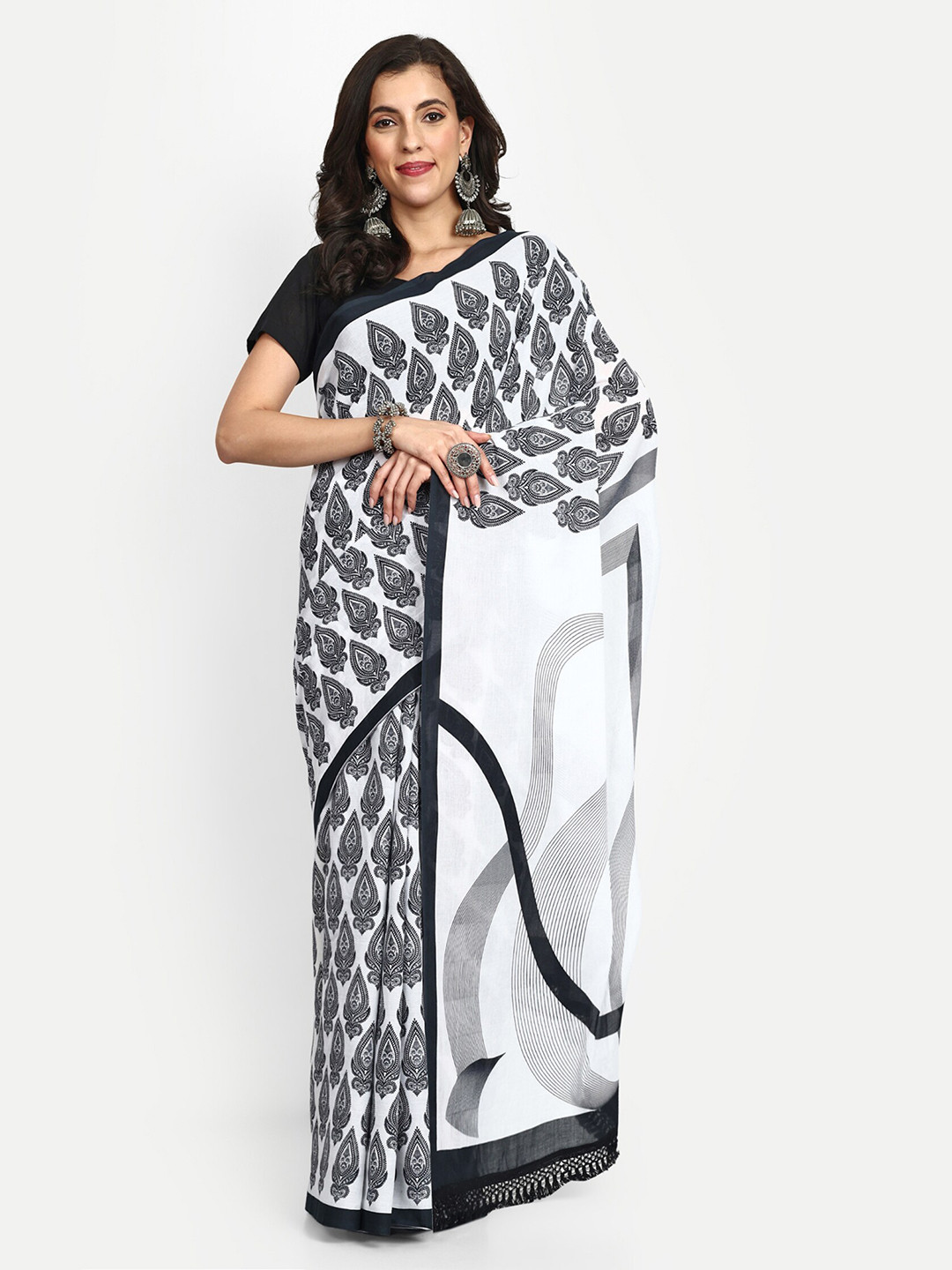 Buy BUTA BUTI Ethnic Motifs Printed Pure Cotton Tasseled Saree - Sarees ...