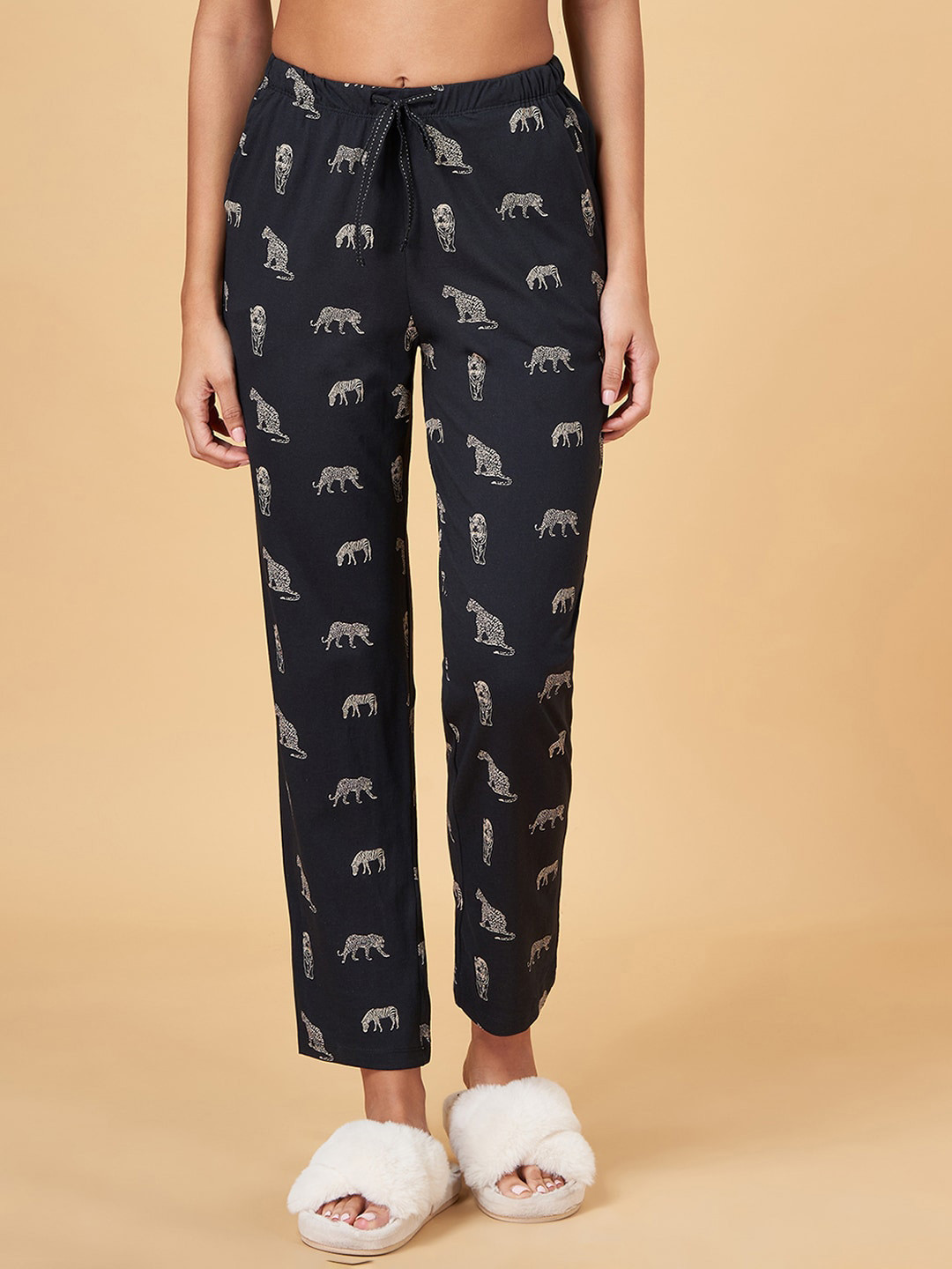 Buy Dreamz By Pantaloons Women Printed Mid Rise Cotton Straight Lounge ...