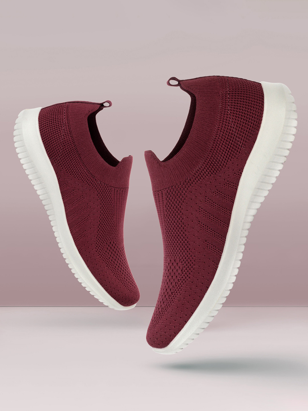 Buy Aqualite Women Textured Contrast Sole Revitalizing Bounce ...