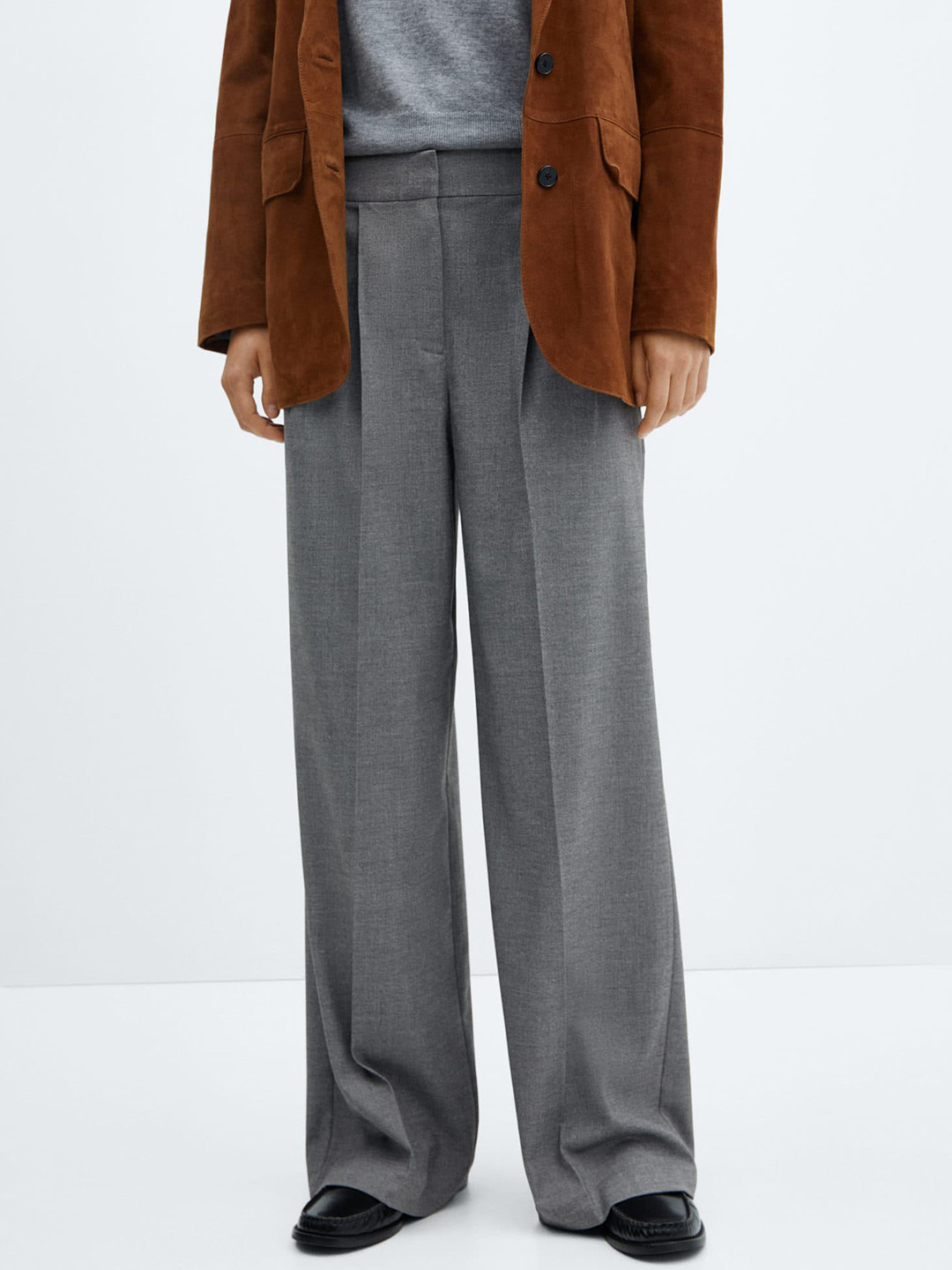 Buy MANGO Women Pleated Trousers - Trousers for Women 26043014 | Myntra