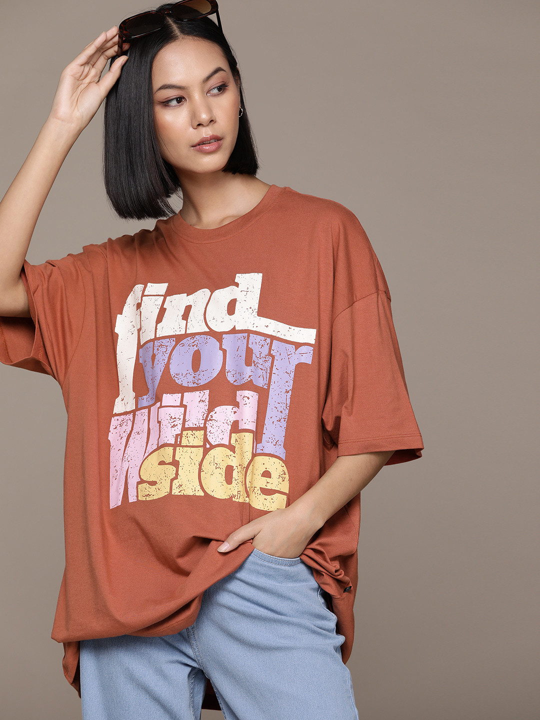 Buy The Roadster Lifestyle Co. Printed Drop Shoulder Sleeves Oversized ...