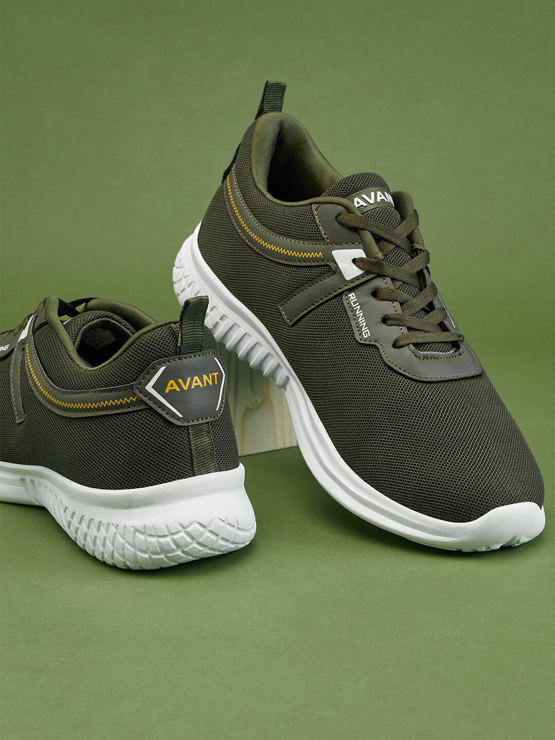 Buy AVANT Men Trace Walking Shoes - Sports Shoes for Men 26118316 | Myntra