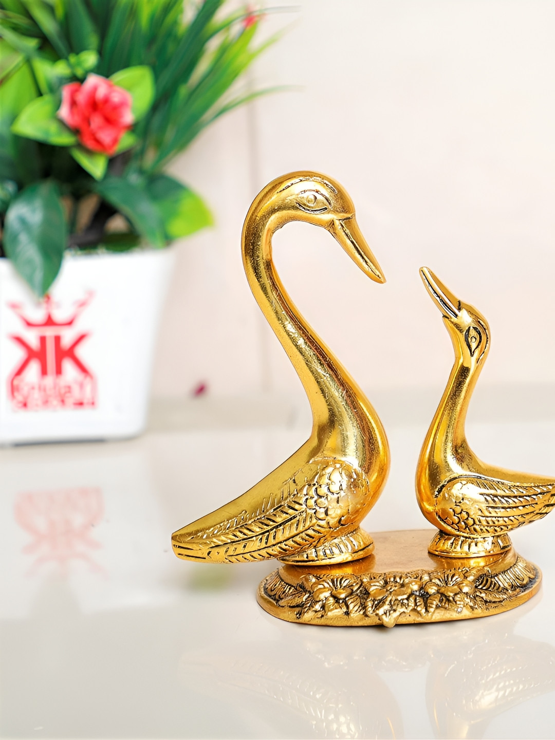 Buy Kridaykraft Gold Toned A Pair Of Swan Figurine Metal Showpiece ...