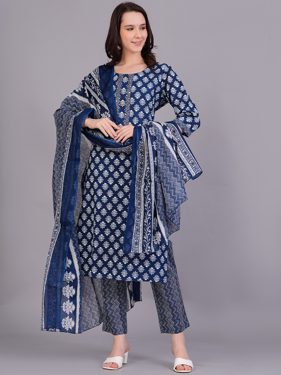Buy JAIPURI COLLECTION Ethnic Motifs Printed Sequined Pure Cotton Kurta ...