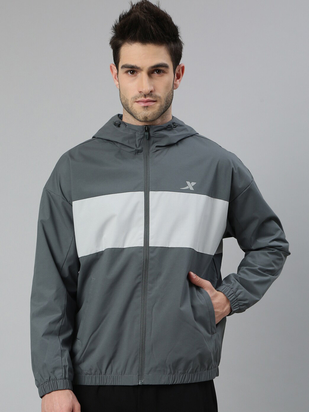 Buy Xtep Men Windbreaker - Jackets for Men 26243842 | Myntra