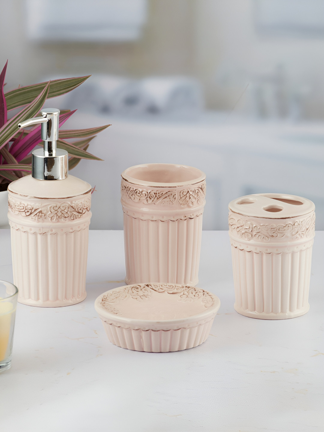 Buy Kookee Pink & Silver Toned 4 Pieces Ceramic Abstract Bath ...