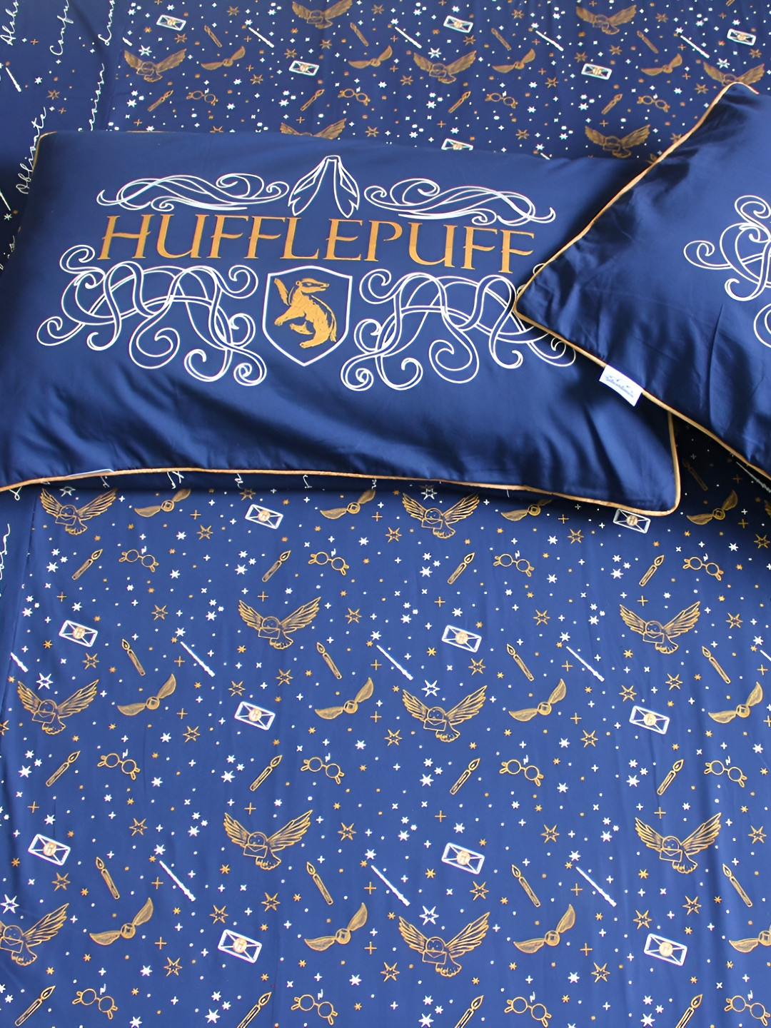 Buy Silverlinen Blue And Gold Harry Potter Hufflepuff Printed 250 TC ...