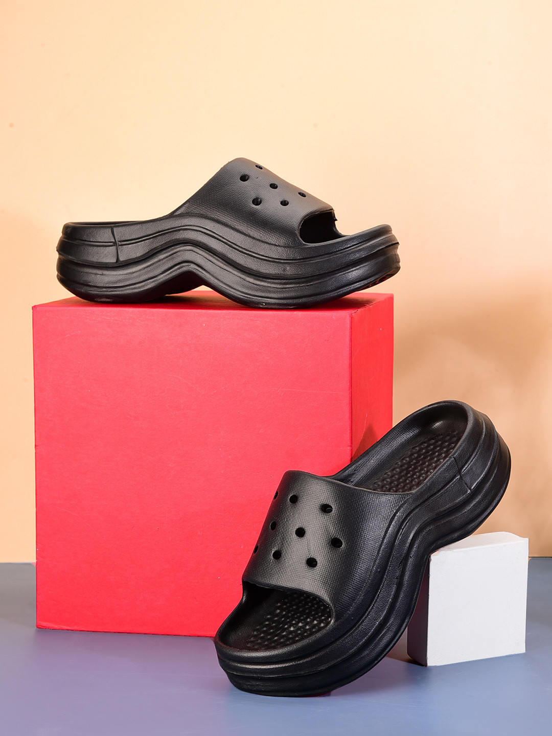 Buy Greentech Women Self Design Sliders - Flip Flops for Women 26261604 ...