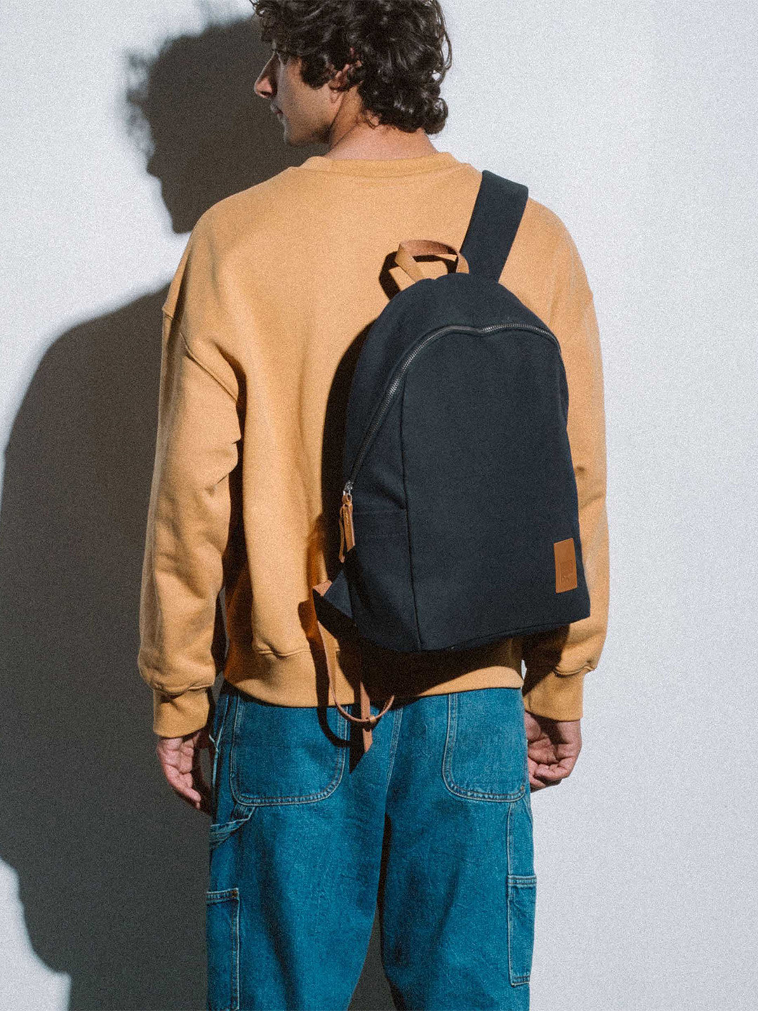 Buy DailyObjects Unisex Pedal Daypack Backpack With Compression Straps ...