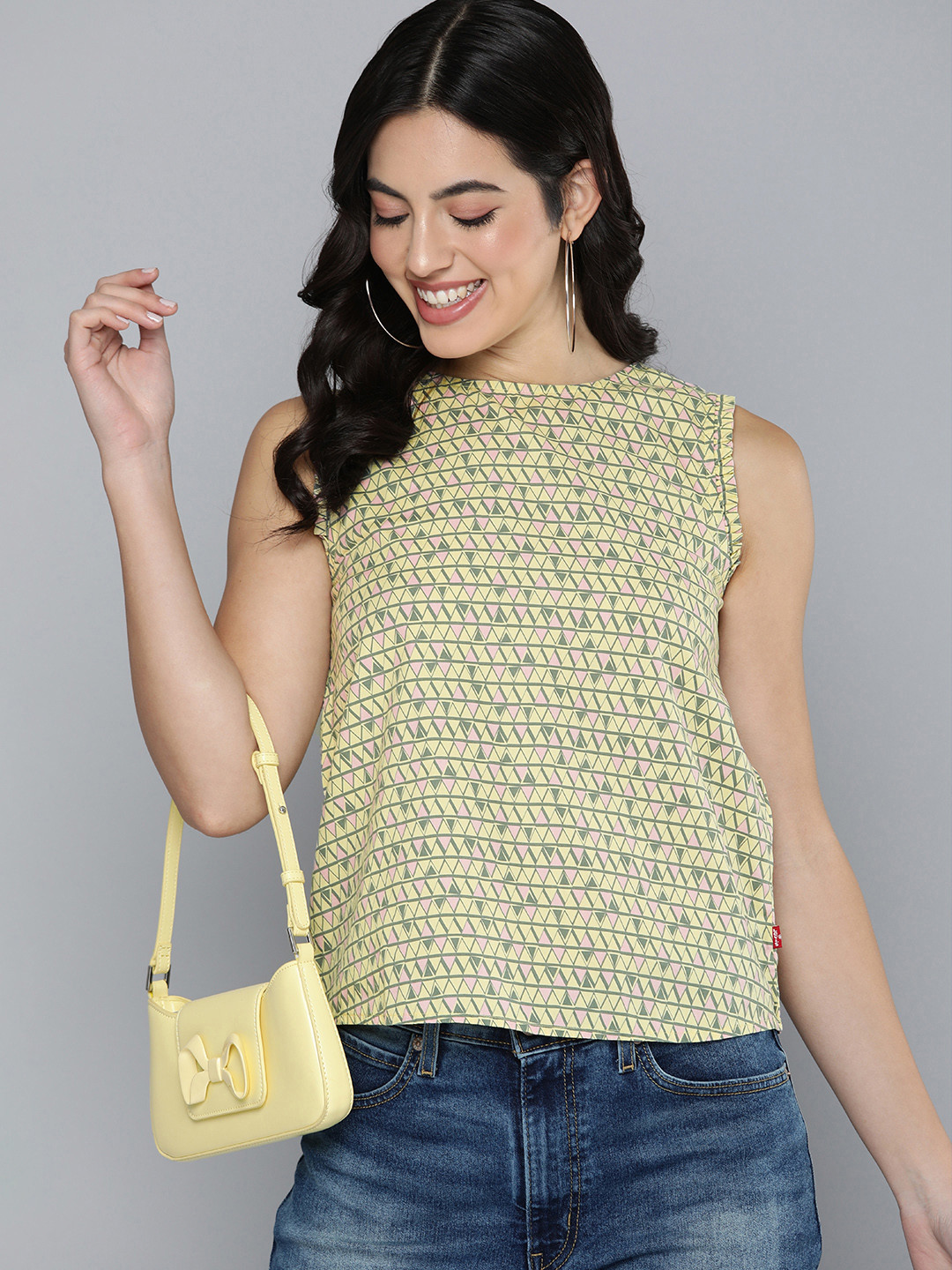 Buy Levis Geometric Print Top - Tops for Women 26296464 | Myntra