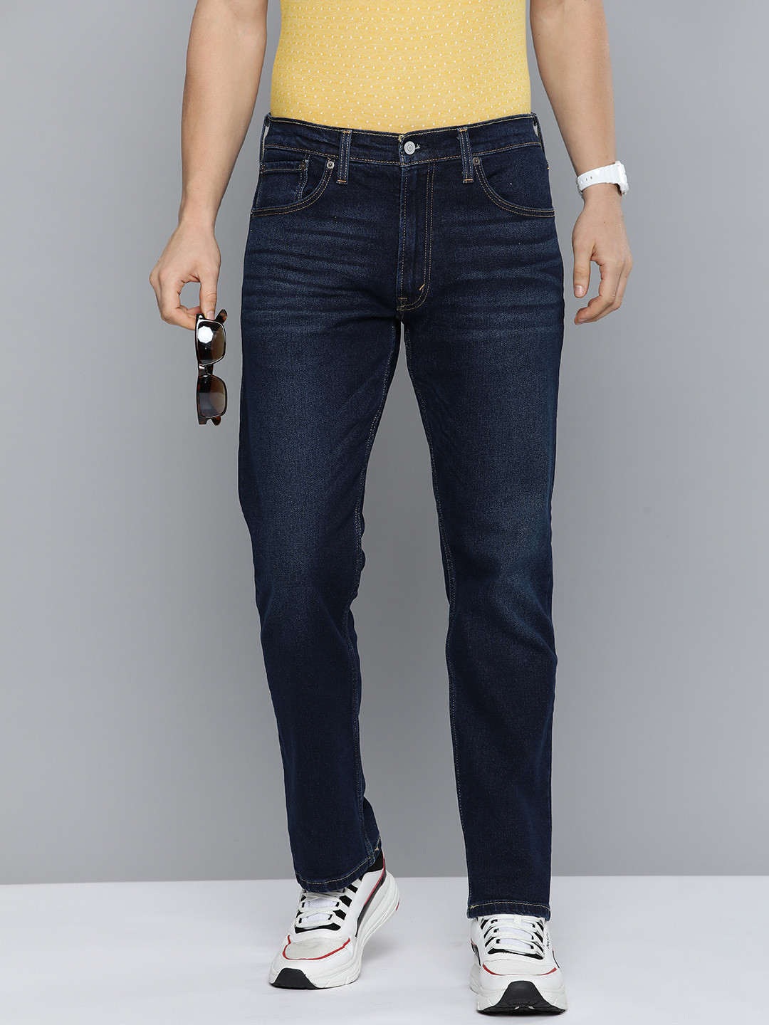 Buy Levis Men Mid Rise Loose Straight Fit Light Fade Stretchable Jeans ...