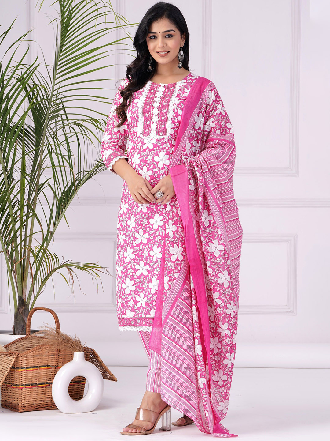 Buy DHROOV TARA Floral Printed Pure Cotton Kurta With Trousers & Dupatta - Kurta Sets for Women ...