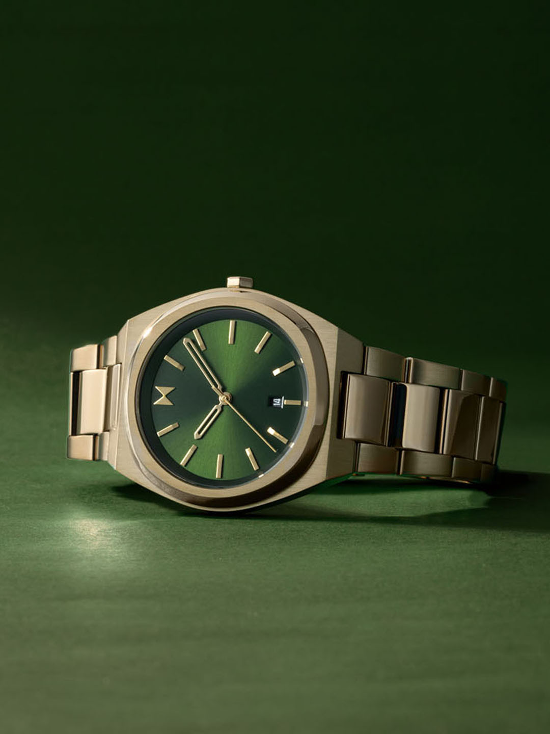 Buy MVMT Men Odyssey II Analogue Watch 28000355 - Watches for Men 26435460 | Myntra