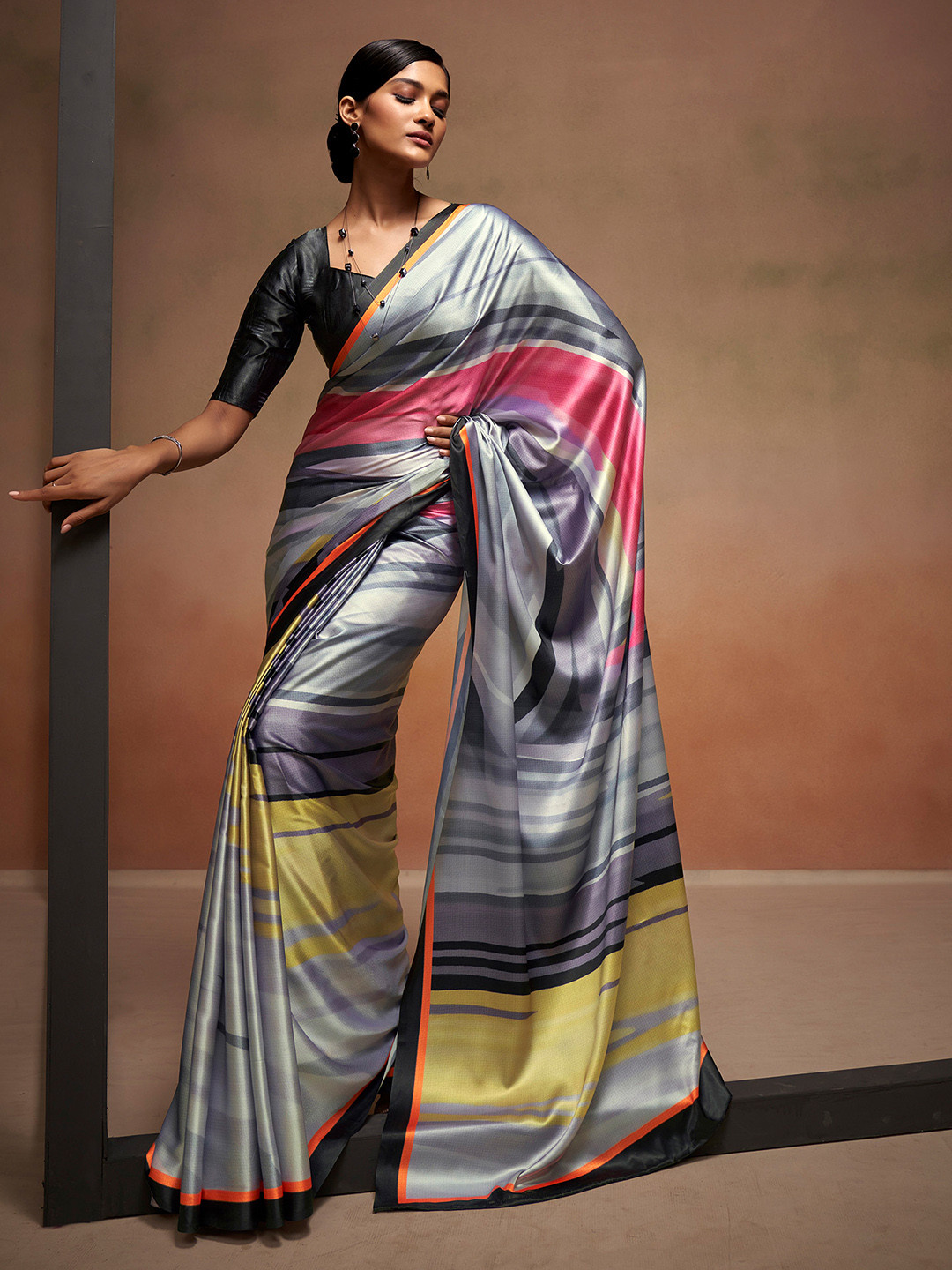 Buy Elora Abstract Printed Satin Saree - Sarees for Women 26538050 | Myntra