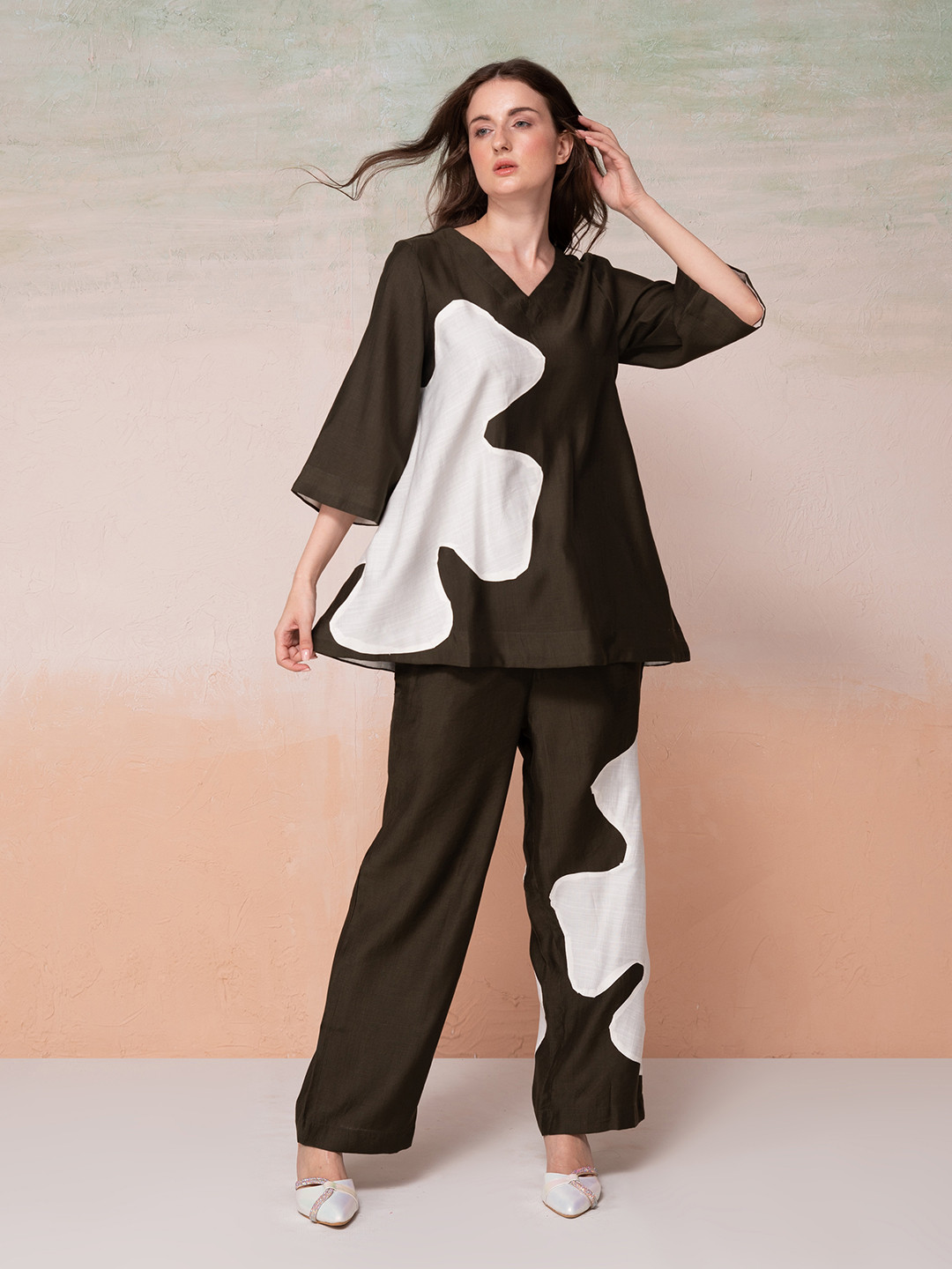 Buy Bannos Swagger Olive Green & White V Neck Aplique Detail Night Suit ...