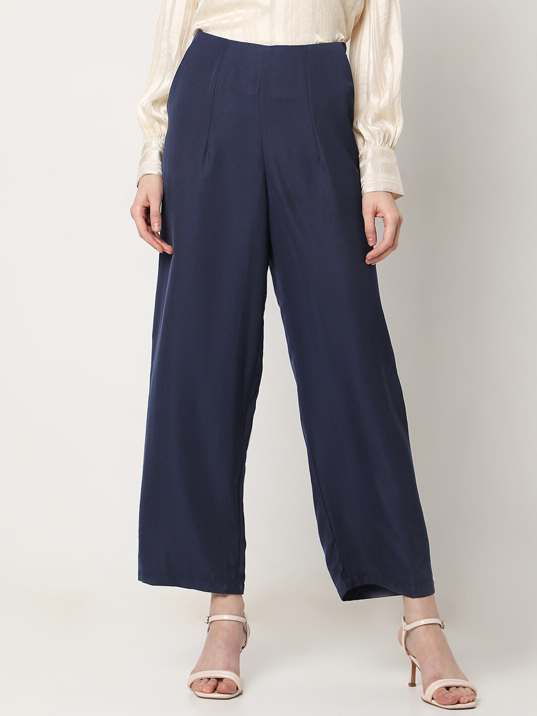 Buy Vero Moda Women Straight Fit Pleated Parallel Trouser - Trousers ...