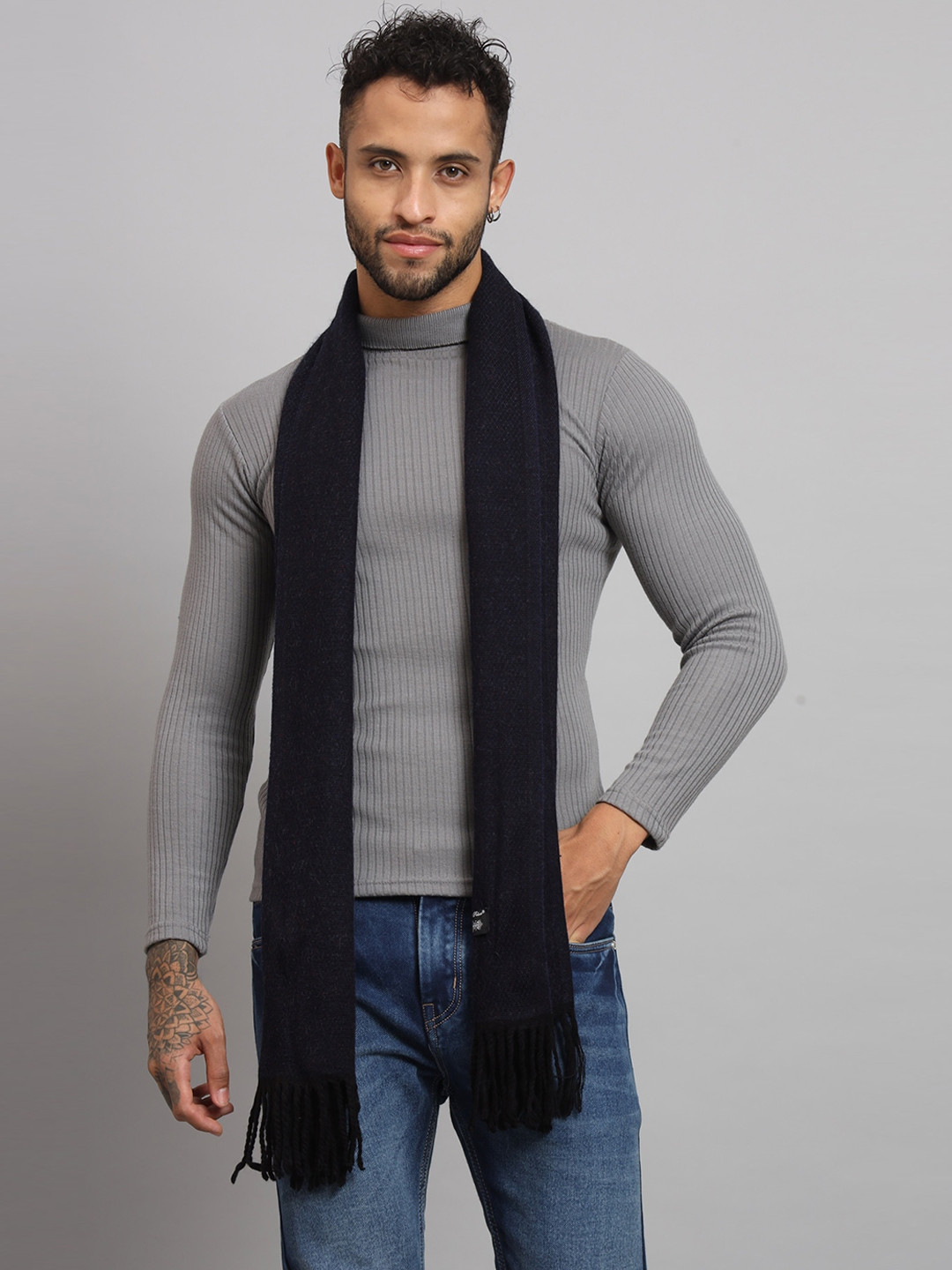 Buy HANDICRAFT PALACE Men Reversible Woollen Muffler - Mufflers for Men 26627784 | Myntra