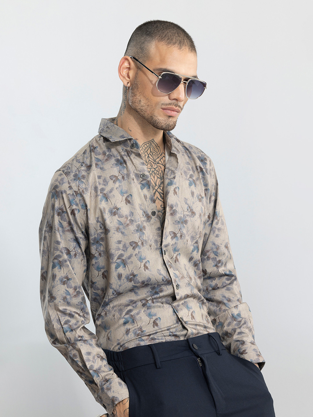 Buy Snitch Green Classic Slim Fit Printed Cotton Casual Shirt - Shirts ...