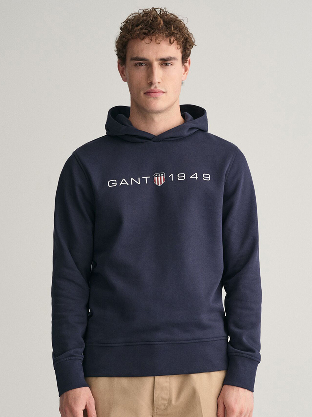 Buy GANT Solid Hooded Regular Fit Sweatshirt - Sweatshirts for Men ...