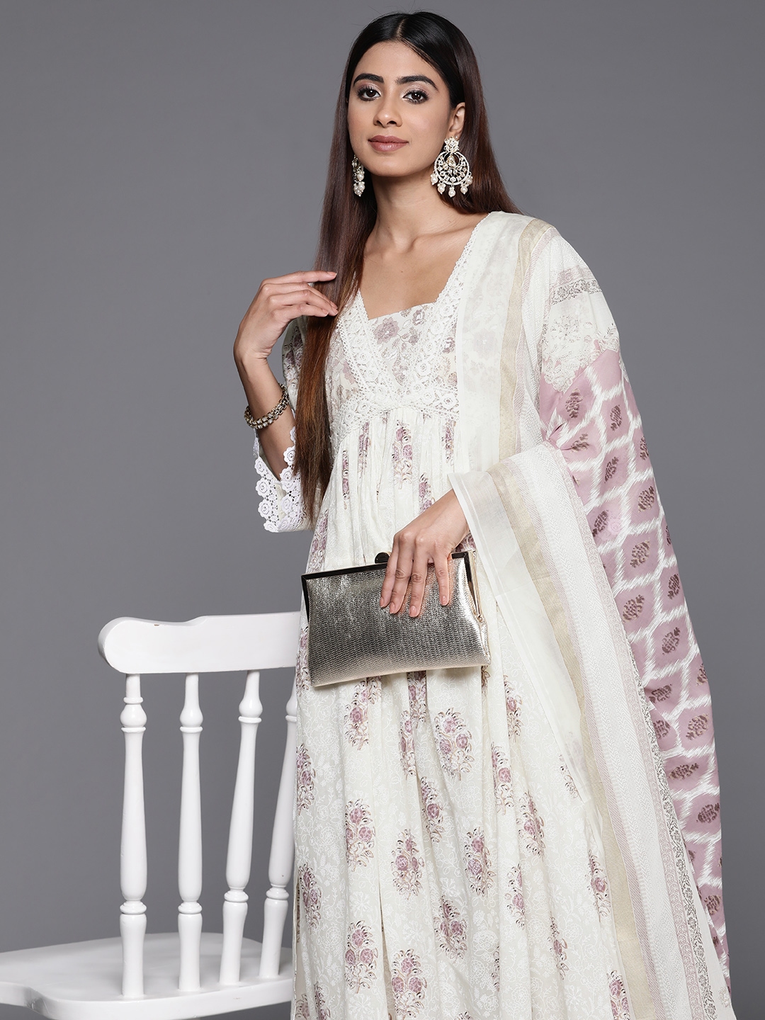 Buy Libas Women Floral Printed Thread Work Pure Cotton Kurta With