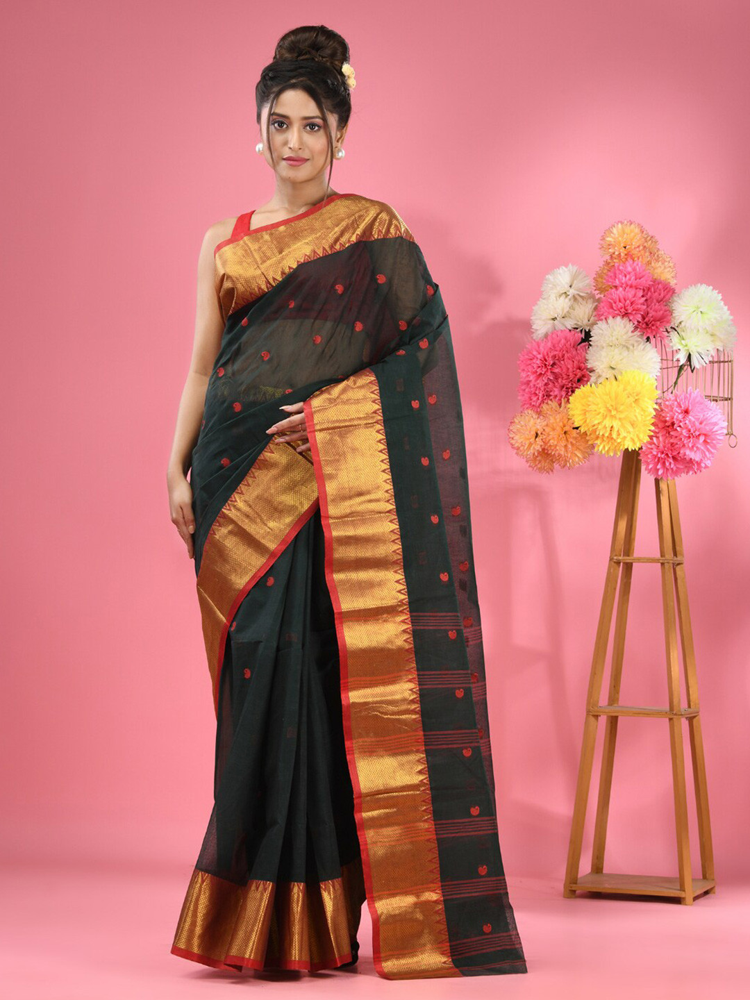 Buy Charukriti Ethnic Motifs Zari Woven Design Pure Cotton Taant Saree ...