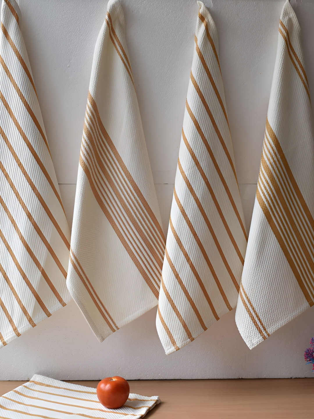 Buy Aura White & Rust 4 Pieces Brown Striped 210 GSM Pure Cotton Hand ...