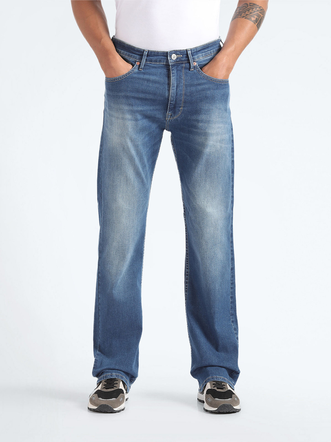 Buy Flying Machine Men Bootcut Heavy Fade Stretchable Jeans - Jeans for ...