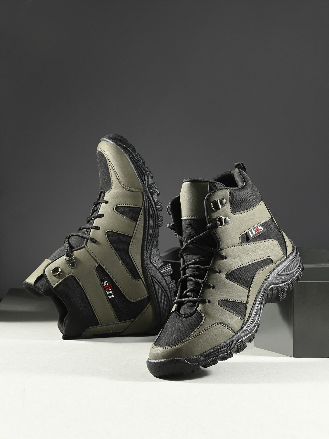 Buy Leo's Fitness Shoes Men Colourblocked Mid Top Leather Regular Boots ...