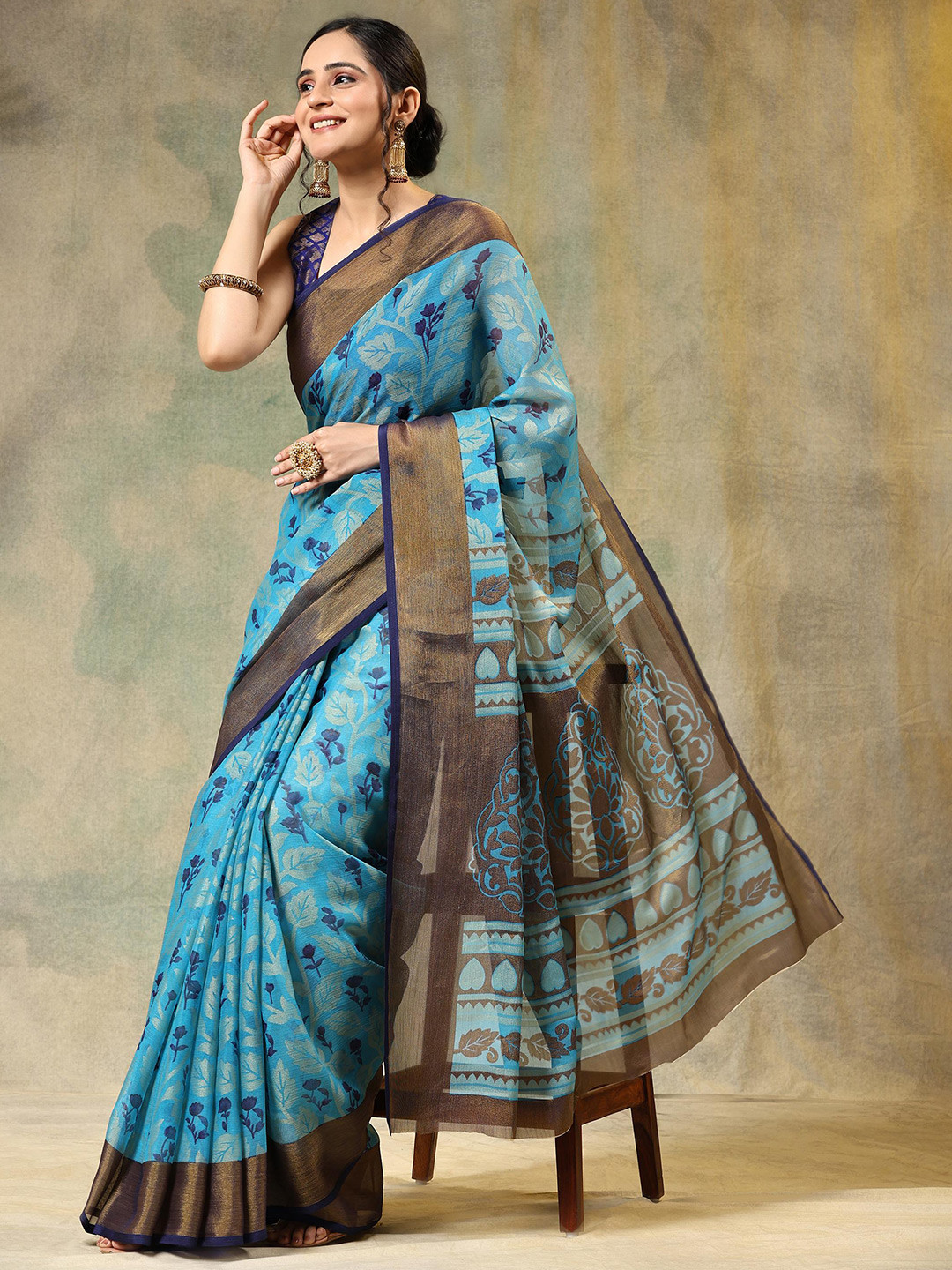 Buy Rujave Ethnic Motifs Woven Design Brasso Saree - Sarees for Women ...