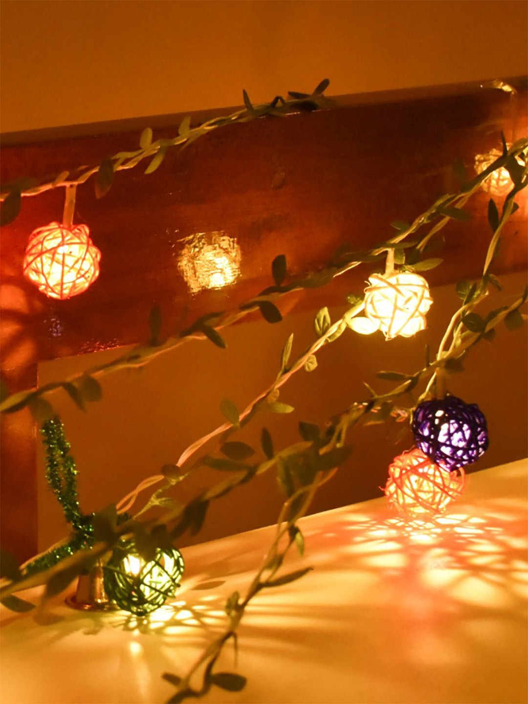 Buy Indigifts Green Bells & Leaf String Christmas Light Leaves String ...