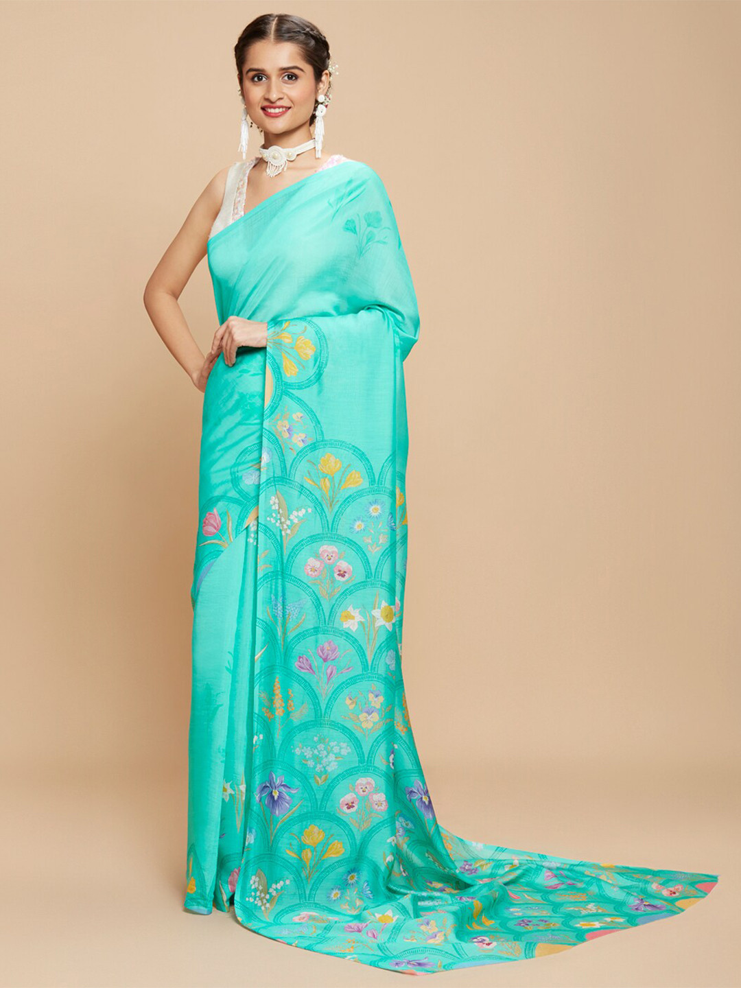 Buy Navyasa By Liva Floral Printed Saree - Sarees for Women 26901510 ...