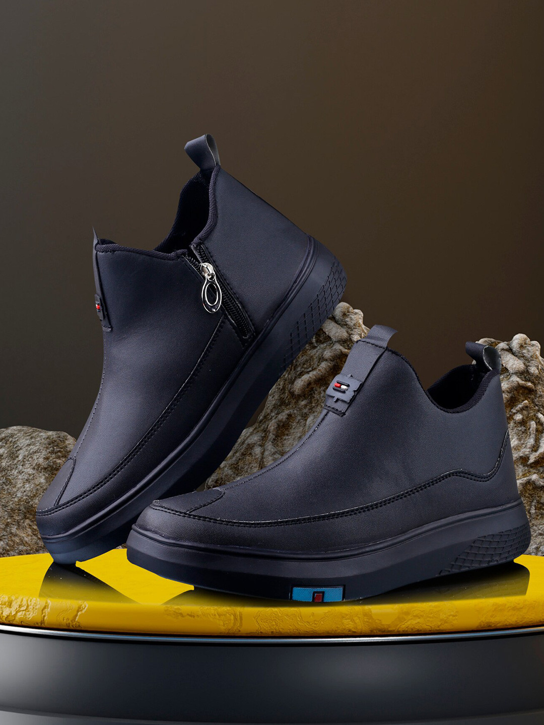 Buy HAKKEL Men Round Toe Zip Detail Lightweight Sneakers - Casual Shoes ...