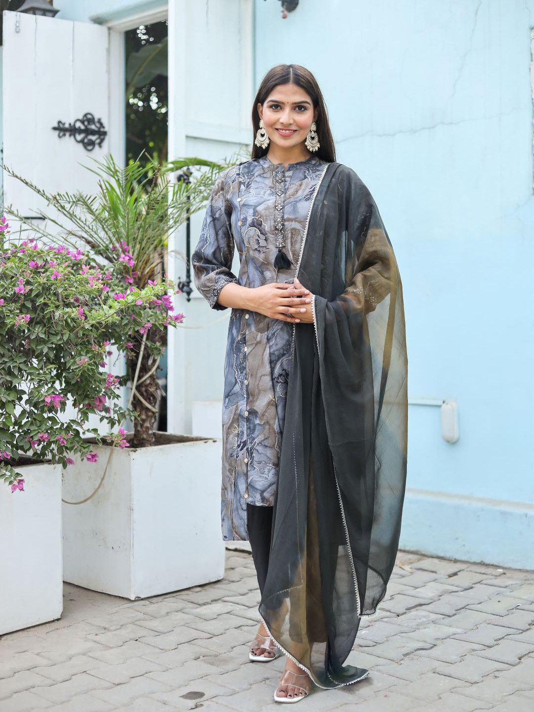 Buy Chandbaali Floral Printed Mandarin Collar Thread Work Chanderi ...