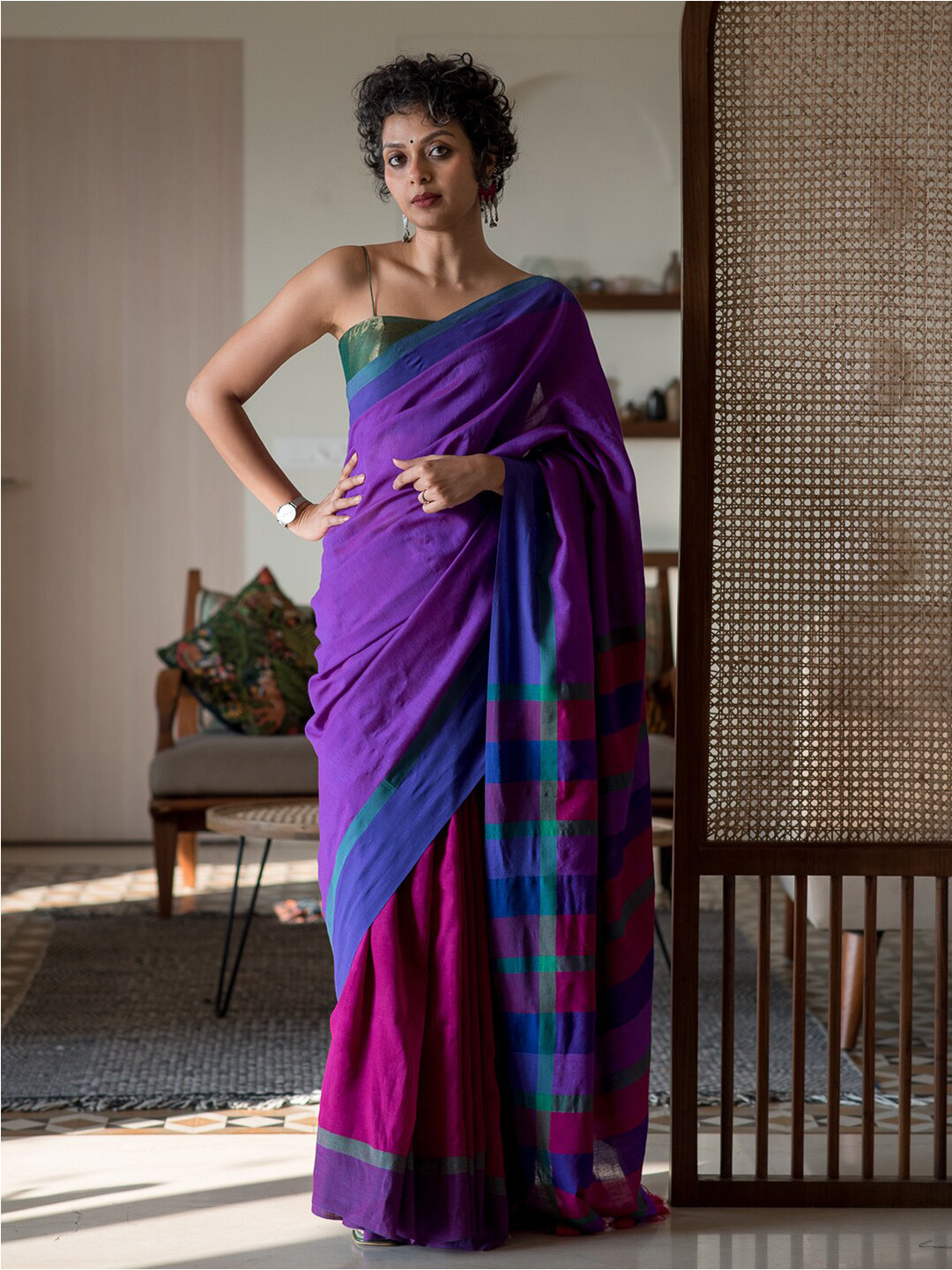 Buy Suta Colourblocked Tasselled Saree - Sarees for Women 26960944 | Myntra
