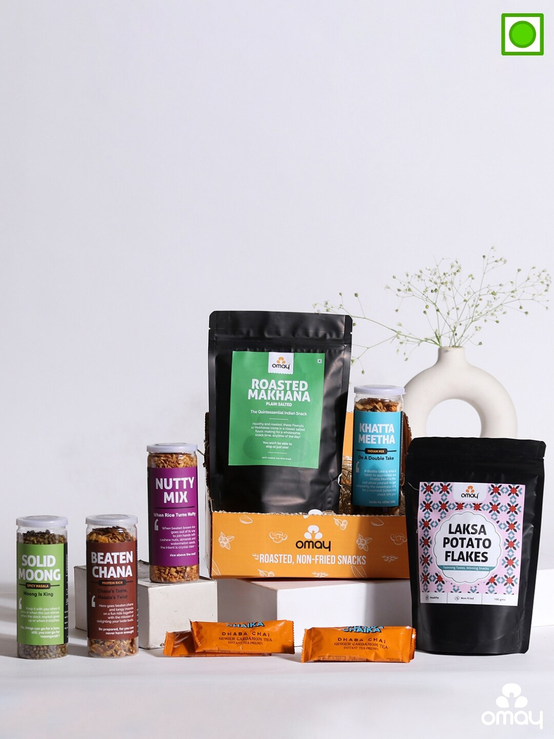 Buy Omay Foods Desi Snacks Travel Pack 900 Gms - Munchies for Unisex ...