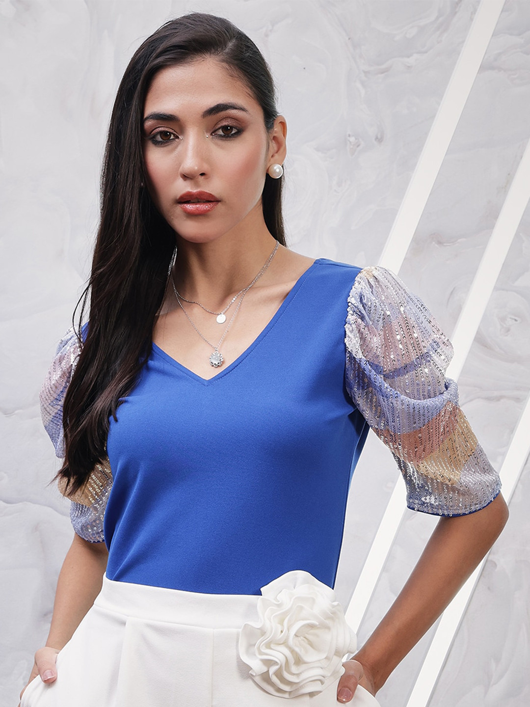 Buy Athena V Neck Puff Sleeve Top - Tops for Women 27037774 | Myntra