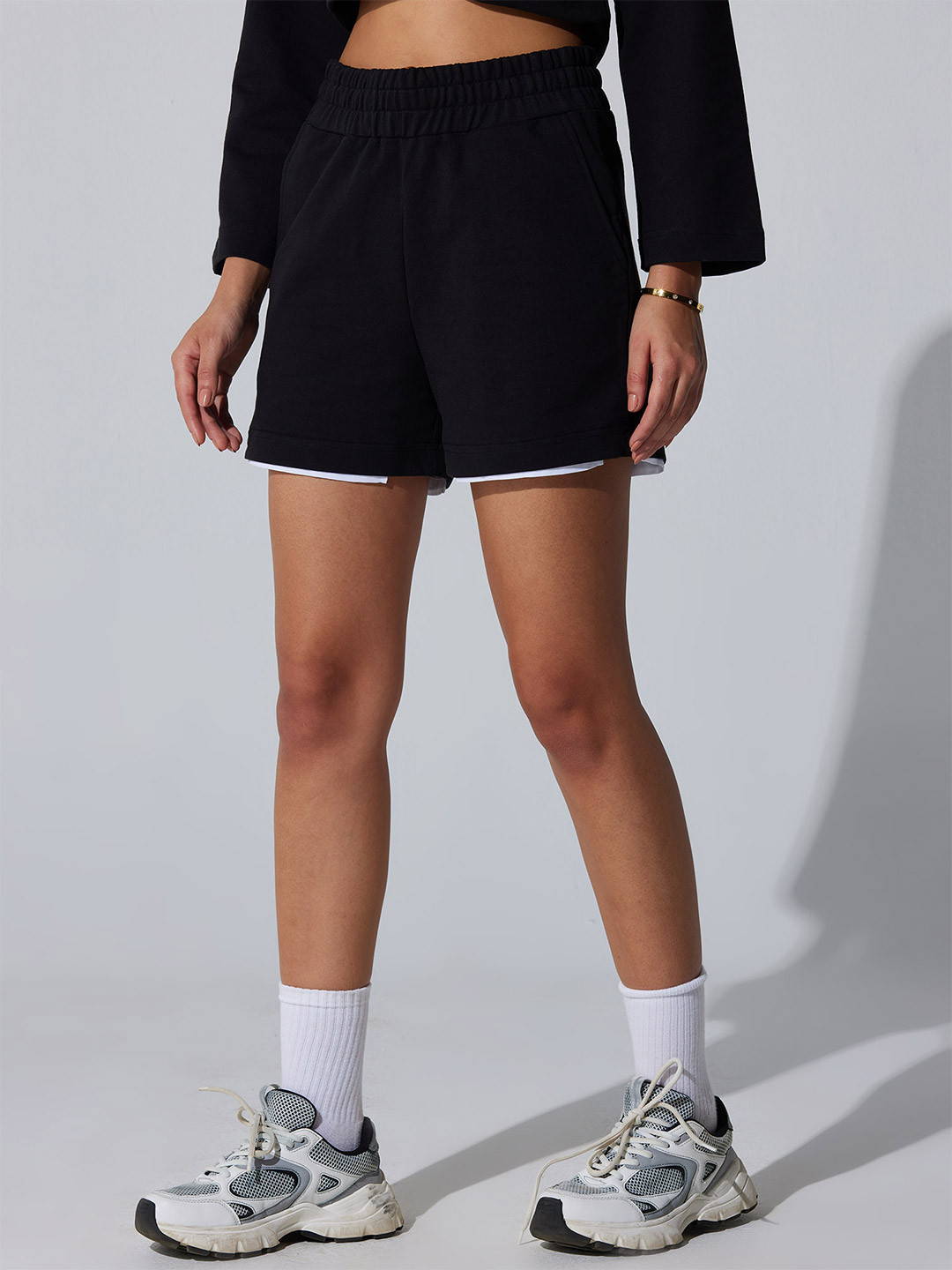 Buy Cava Black Zenfeel Shorts - Shorts for Women 27055644 | Myntra