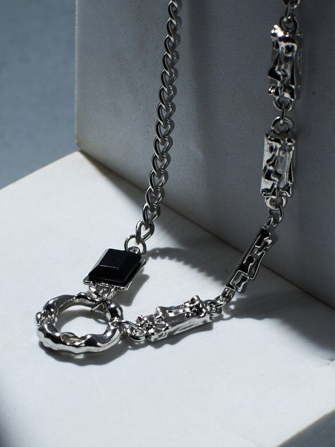 Buy SALTY Men Stainless Steel Peculiar Prism Silver Chain - Necklace ...