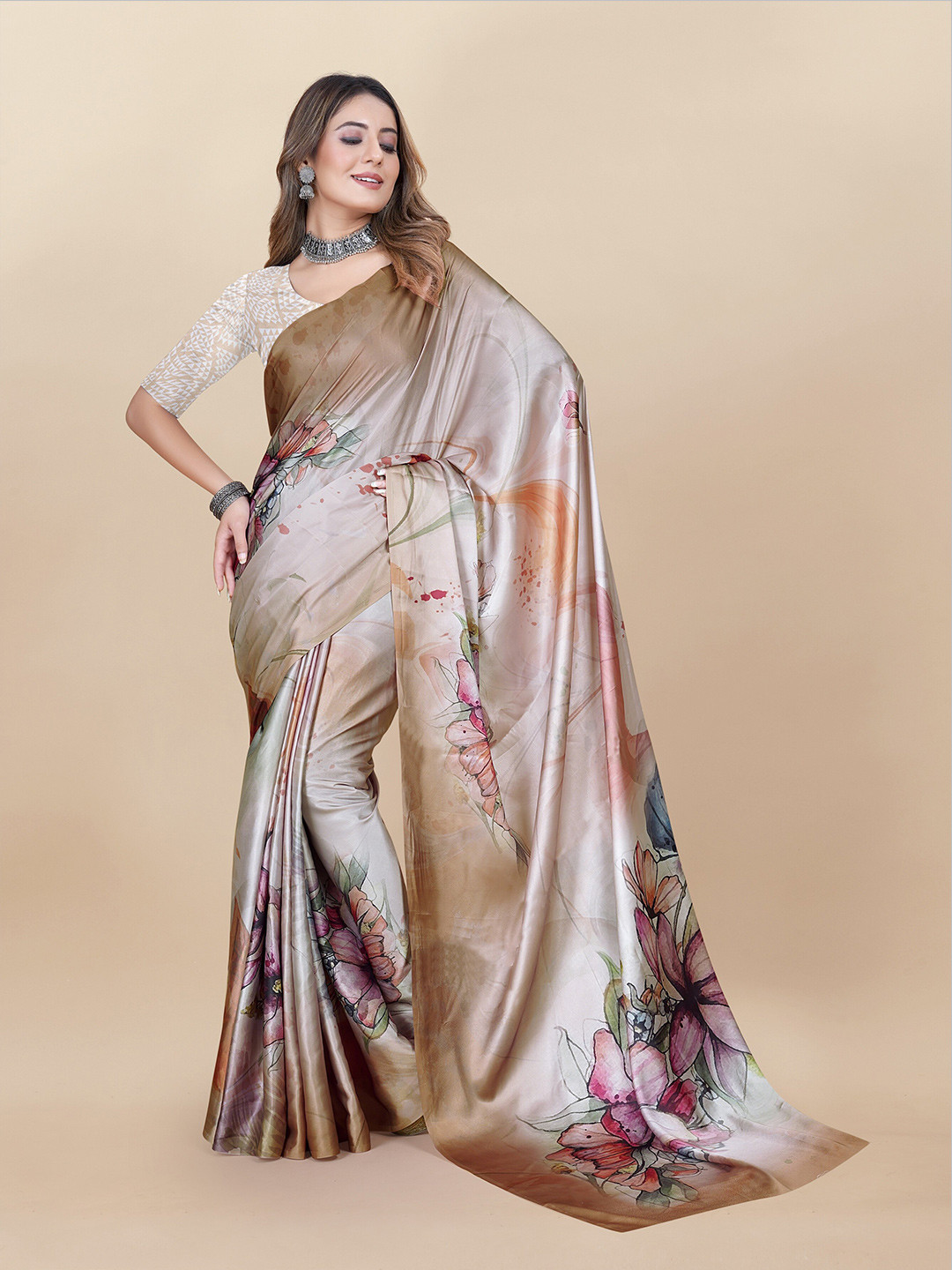 Buy VEDANT VASTRAM Ethnic Motifs Satin Saree - Sarees for Women ...
