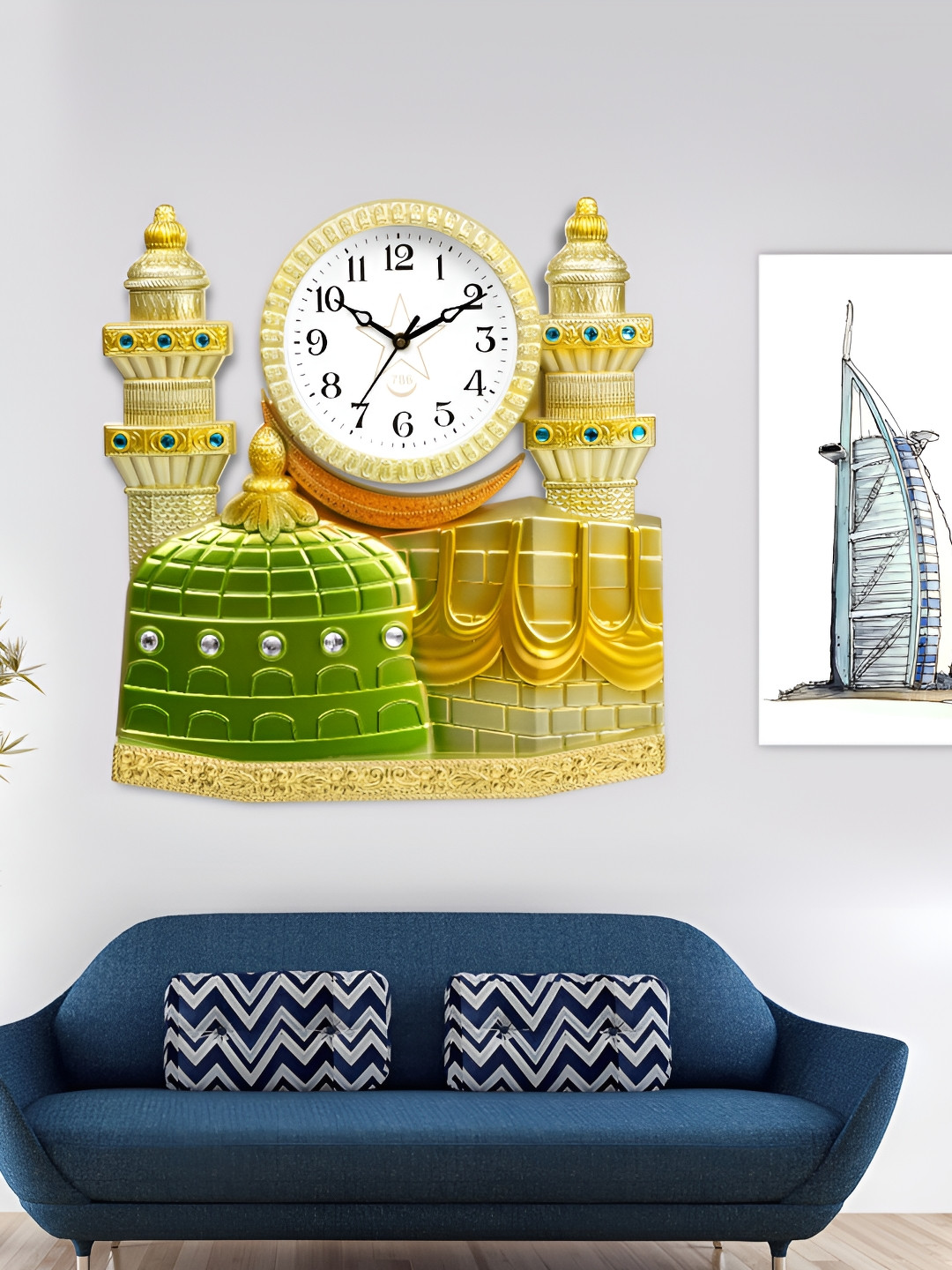 Buy Attractionz Gold Toned & Green Round Shaped Traditional Analogue ...