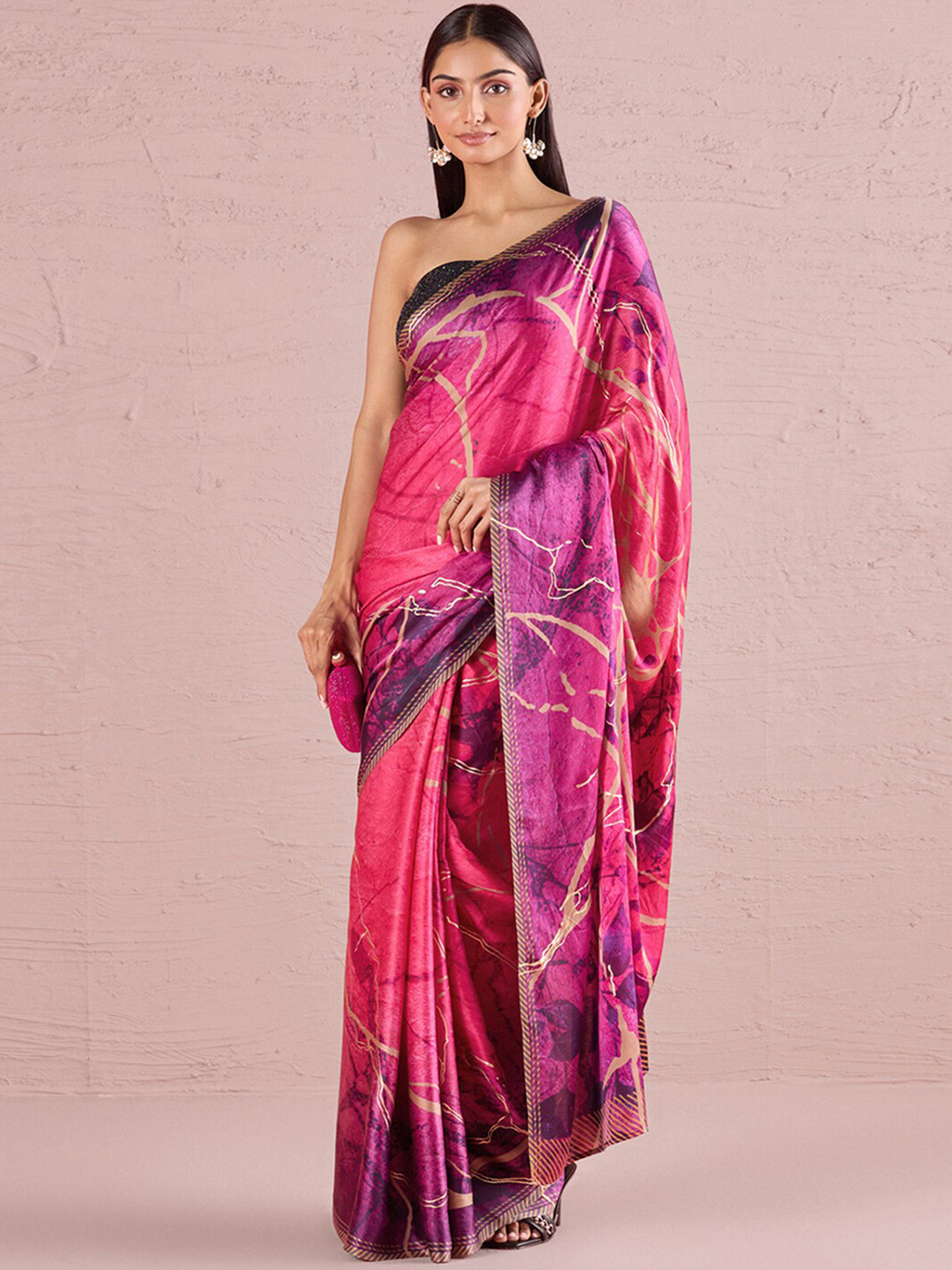Buy Navyasa By Liva Abstract Printed Liva Saree - Sarees for Women ...