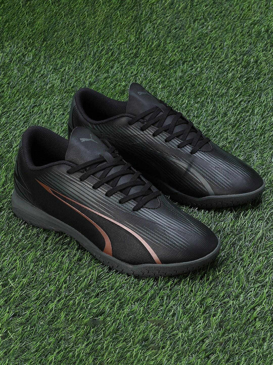 Buy Puma Unisex ULTRA PLAY Indoor Court Shoes - Sports Shoes for Unisex ...