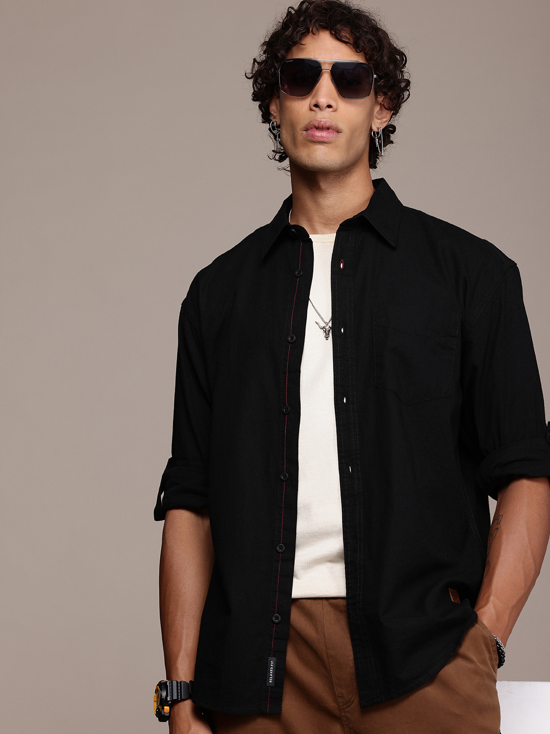 Buy The Roadster Life Co. Pure Cotton Roll Up Sleeves Relaxed Fit Casual Shirt - Shirts for Men ...