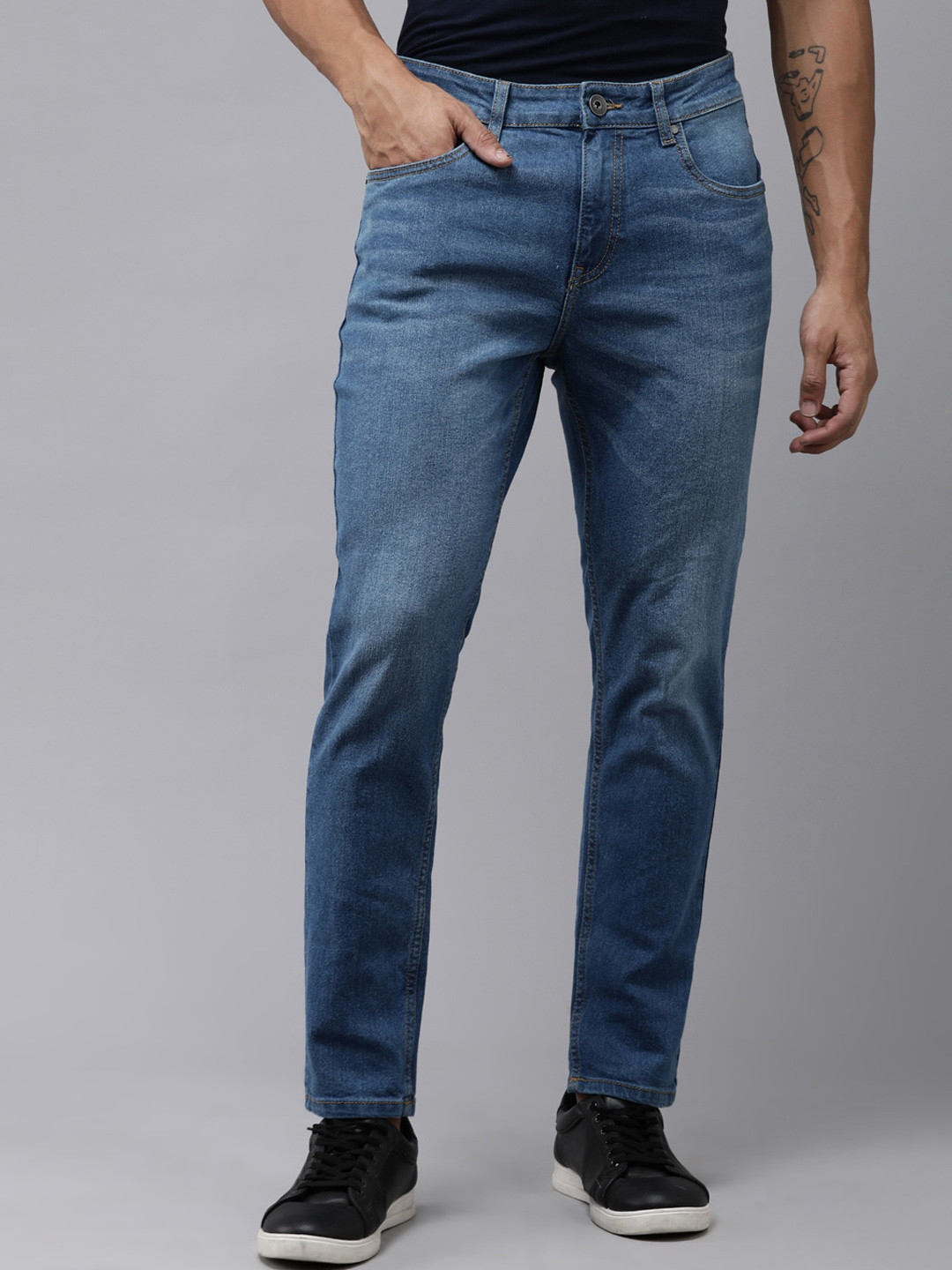 Buy Roadster The Lifestyle Co. Men Mid Rise Slim Tapered Fit Jeans ...