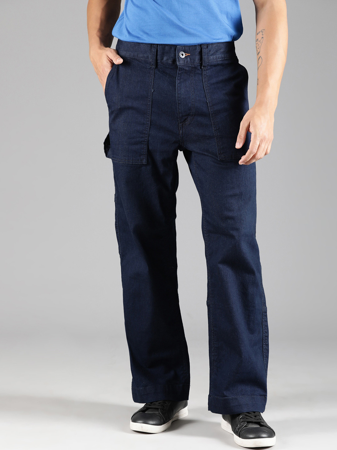 Buy Breakbounce Men Relaxed Straight Leg Straight Fit Low Rise Easy ...