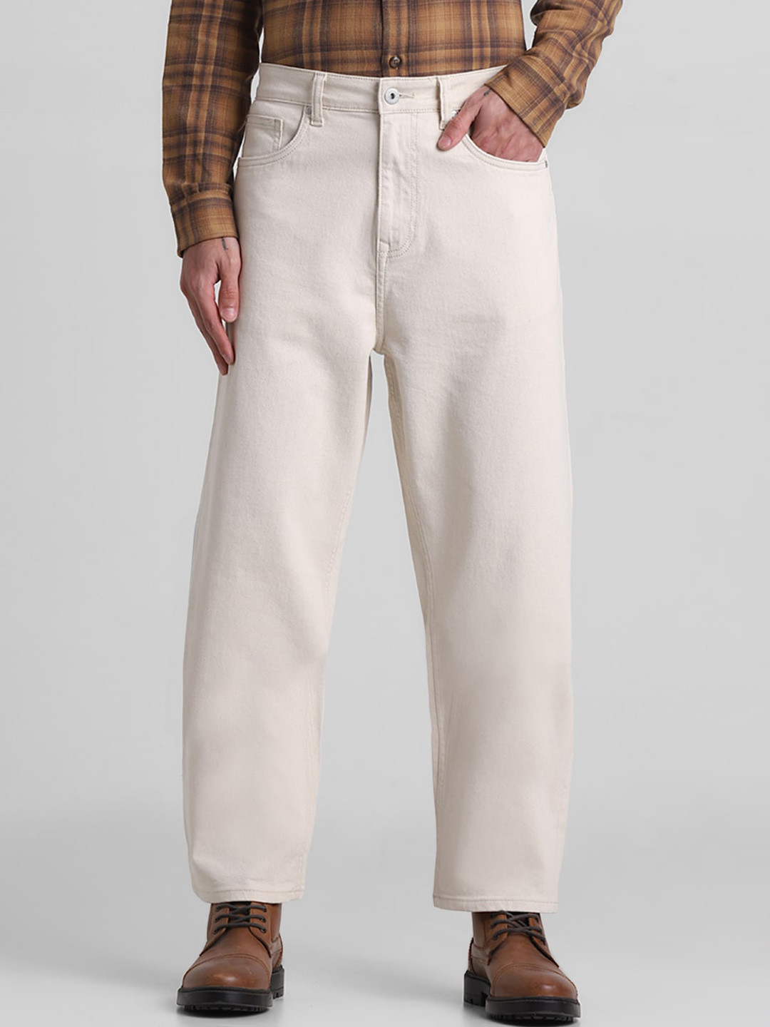 Buy Jack & Jones Men Low Rise Relaxed Fit Stretchable Jeans - Jeans for ...