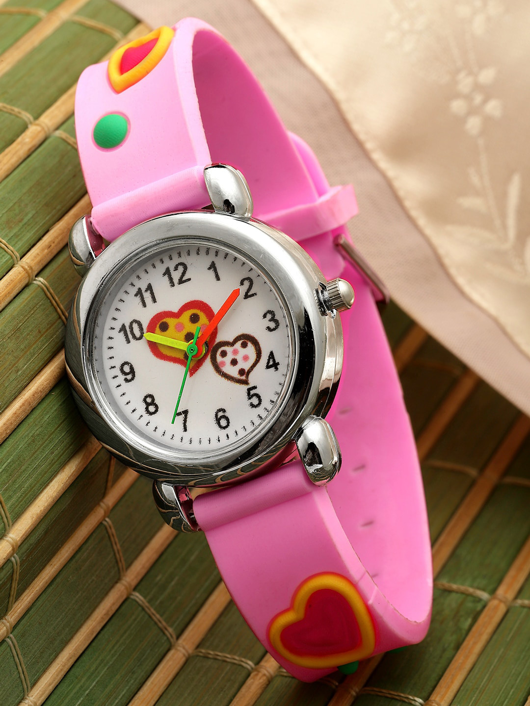 Buy Stoln Girls Round Dial Pink Analog Watch - Watches for Unisex Kids 27543140 | Myntra