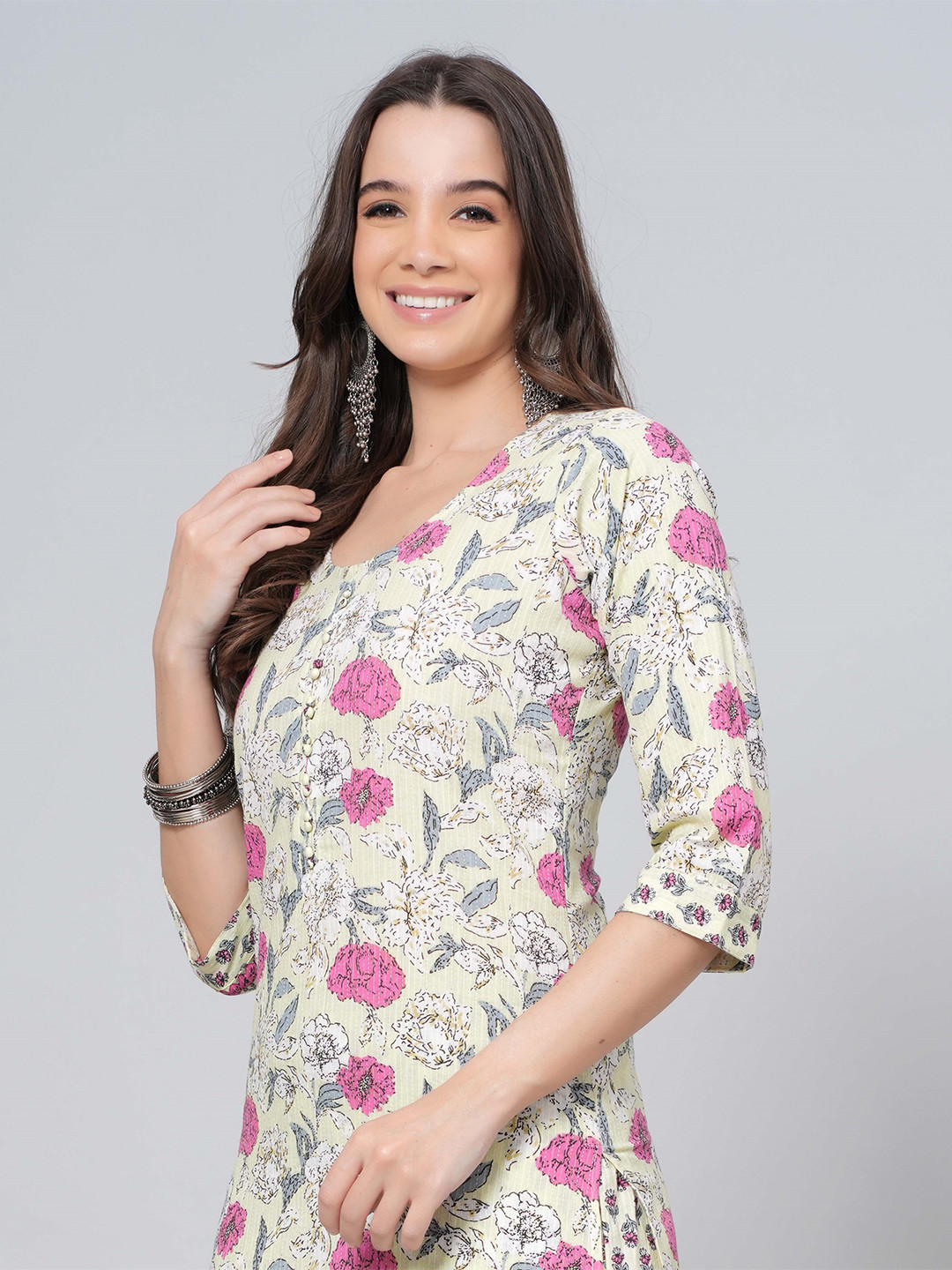 Buy JAHIDA COMFORT WITH STYLE Floral Printed Regular Pure Cotton Kurta With Trousers - Kurta ...