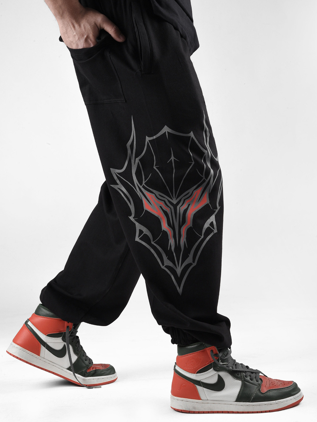 Buy COMICSENSE Men Berserk Cursed Anime Printed Cotton Baggy Fit Jogger ...